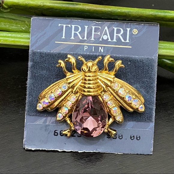 Trifari | Jewelry | Vintage Trifari Amethyst Bee Bug Fly Brooch New Old ...
